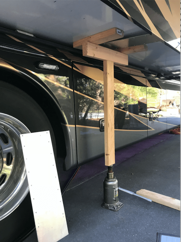 Slide Roller Plates | The Dragonship, a 2016 Berkshire 38A